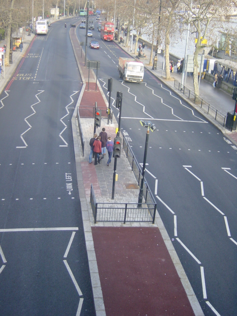 Look Which Way When Crossing? - MistakeProofing.com
